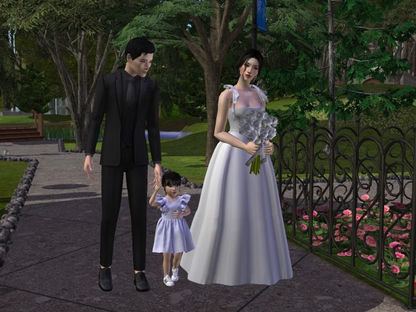 Mod The Sims - The Sims 2 - Family Portraits & Snapshots (v7)